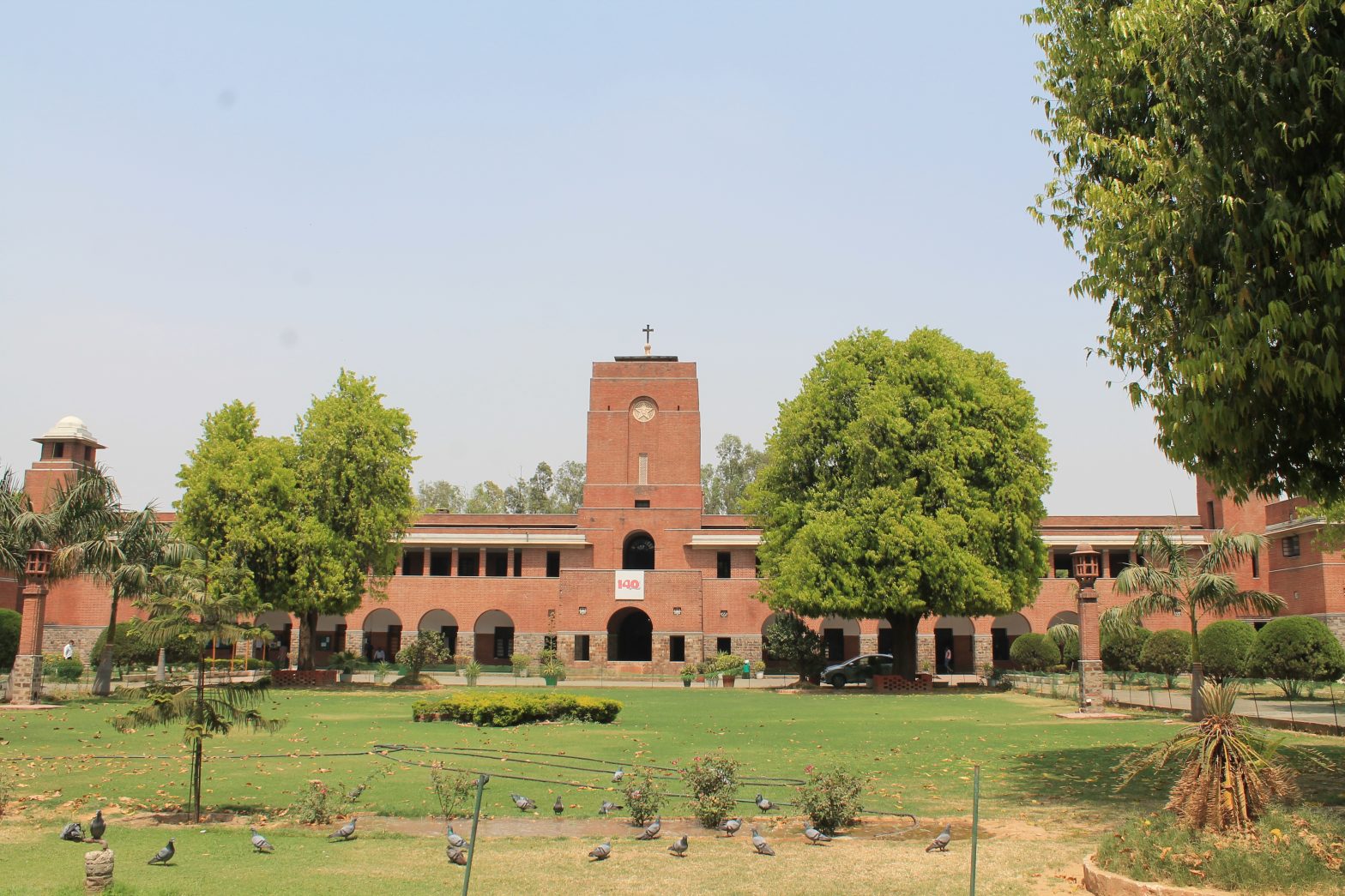 Discovering Art Deco Buildings in Delhi